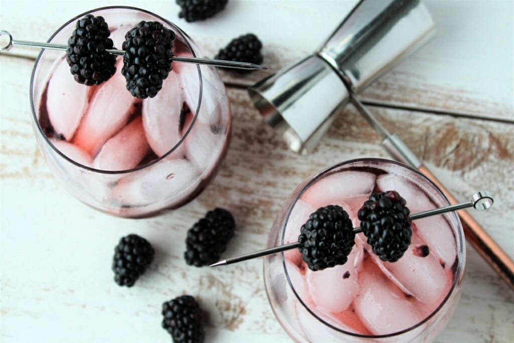 Blackberry Wine Spritzers - Ways to my Heart